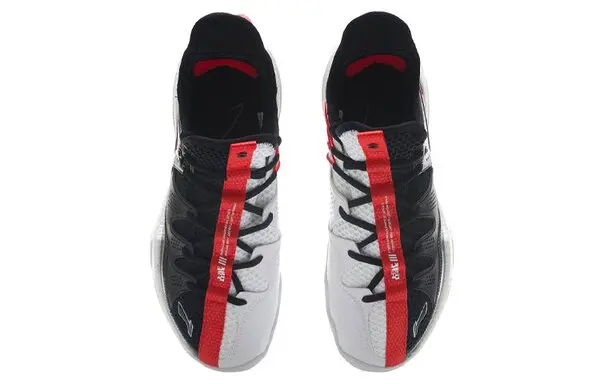 LI-NING Halberd 3 Athletic Sneakers