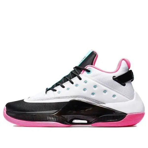 XTEP Levitation 4 Athletic Sneakers