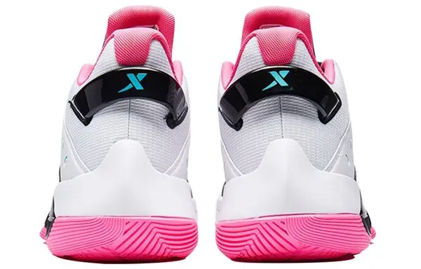 XTEP Levitation 4 Athletic Sneakers
