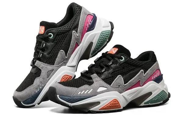 Sketchers Kraz Athletic Lace-up Sneakers