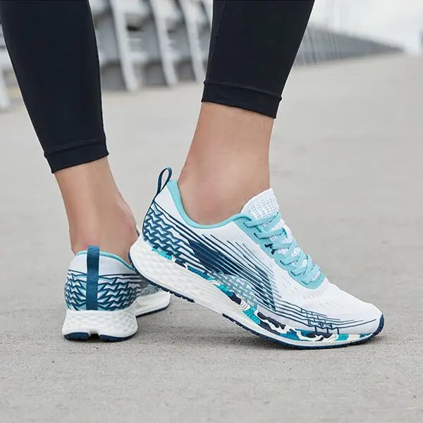 LI-NING Rouge Rabbit 4 V2 Athletic Sneakers