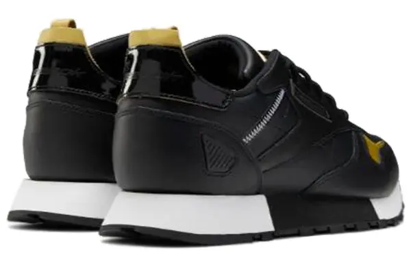REEBOK Classic Leather Ree:dux Sneakers - Black