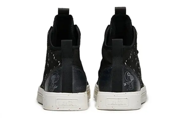 ANTA X Snoopy Skateboarding Series High Top Sneakers - Black/white