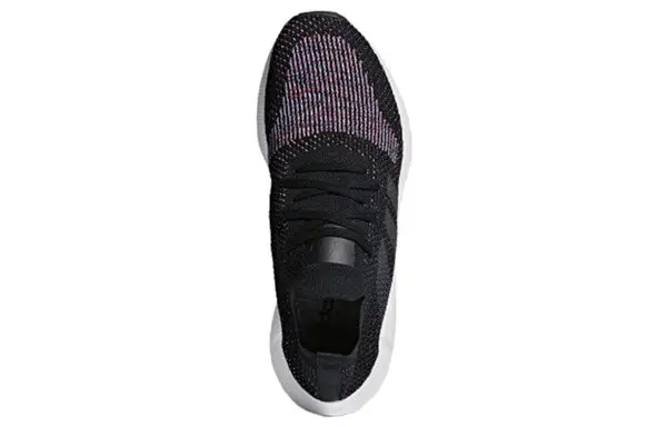 Adidas Swift Run Primeknit Sneakers