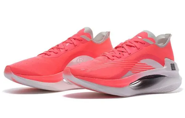 LI-NING Essential Arrs001-3 Athletic Sneakers - Default Colorway