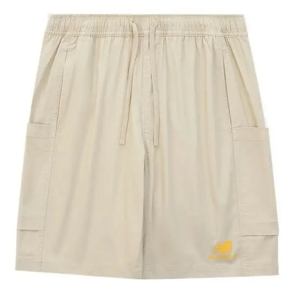 NEW BALANCE Nylon Cargo Shorts Asia Sizing - Beige