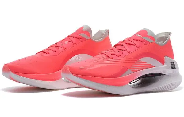 LI-NING Essential Arrs002-3 Athletic Sneakers - Default Colorway
