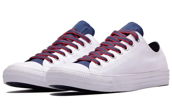 CONVERSE Chuck Taylor All Star Low Top Sneakers - White