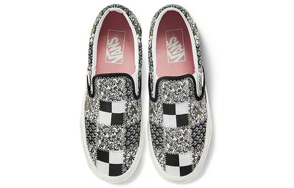 VANS Classic Slip-on "patchwork Floral" Sneakers - Multi-color