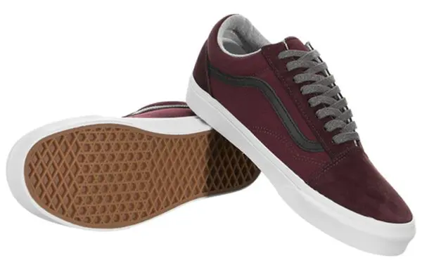 VANS Old Skool Low Top Sneakers - Red