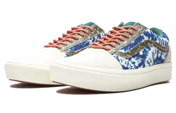 VANS Comfycush Old Skool Tie-dye Sneakers - Blue/white