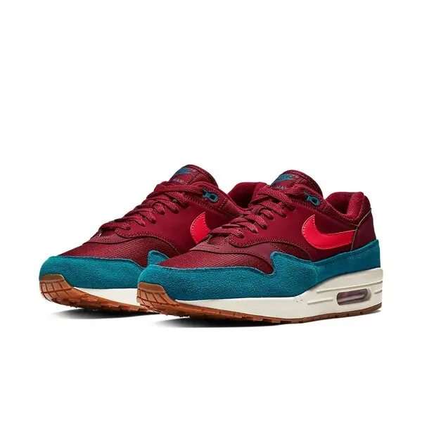Nike Max 1 Sneakers - Red