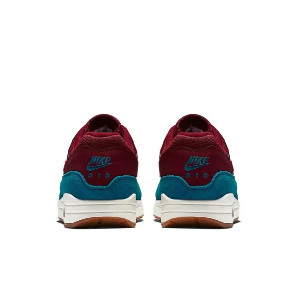 Nike Max 1 Sneakers - Red
