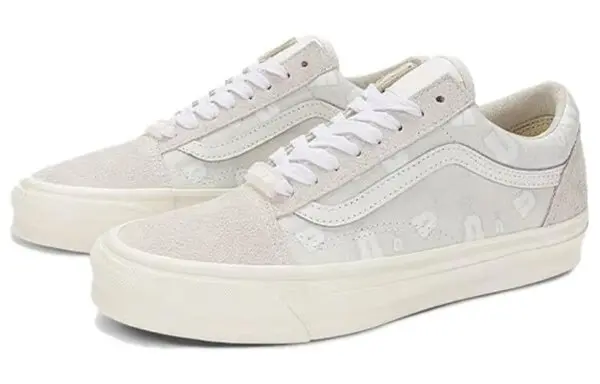 VANS X Undefeated Old Skool Sneakers - White/grey