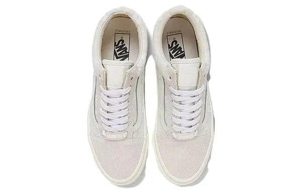 VANS X Undefeated Old Skool Sneakers - White/grey