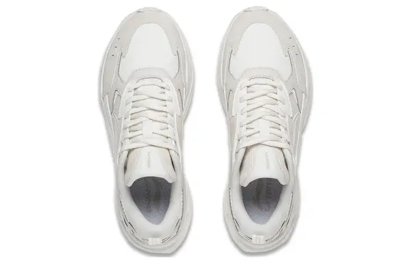 LI-NING Qixing Sneakers