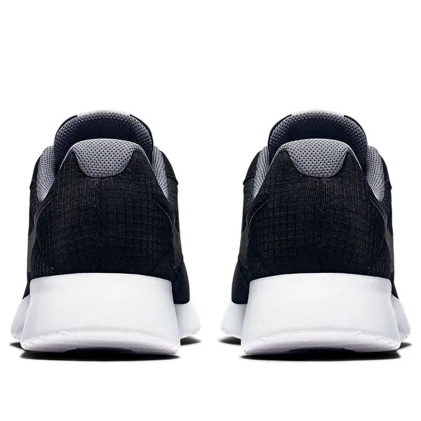 Nike Tanjun Sneakers - Black/white/grey