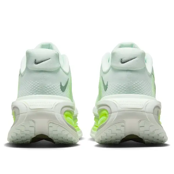Nike Zoom Vomero Premium Sneakers - Barely Volt/white