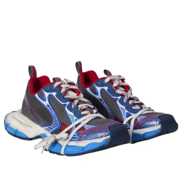Balenciaga 3xl Worn-out Sneakers - Blue/red