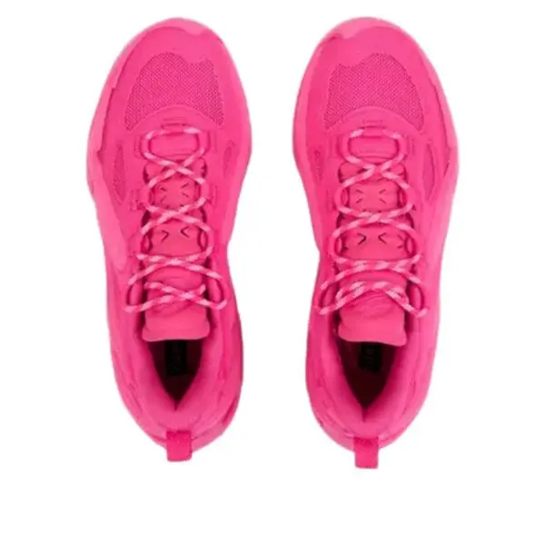 Under Armour Curry Sneakers - Pink