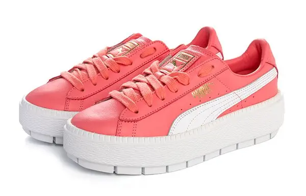 PUMA Platform Trace Leather Cleated Low Top Sneakers