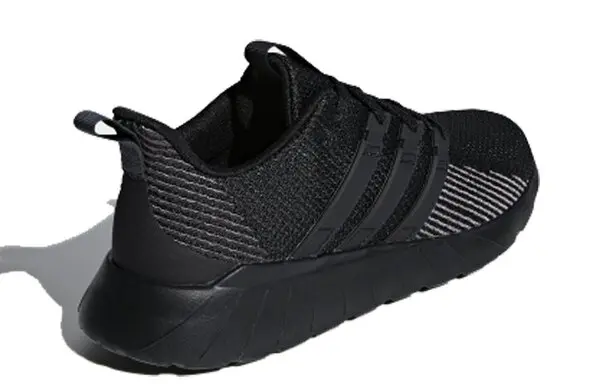 Adidas Questar Flow Sneakers - Black