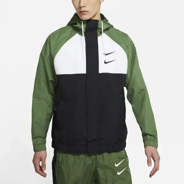 Nike Swoosh Windproof Hooded Jacket