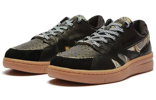 LI-NING Deluxe Low Top Sneakers