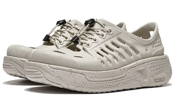 LI-NING Titantrek Athletic Sneakers