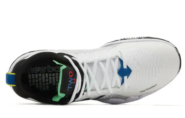 NEW BALANCE Low Top Sneakers