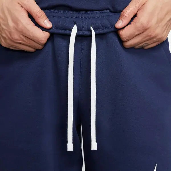 Nike Club Shorts