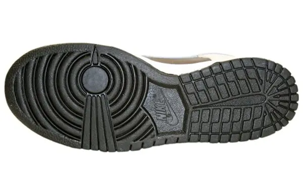Nike Dunk Low Premium Sneakers
