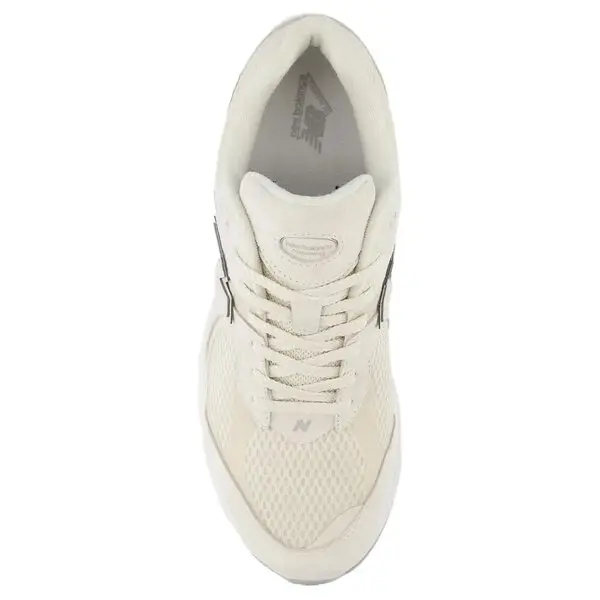 NEW BALANCE 2002r Sneakers - Beige/white