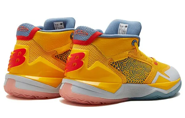 NEW BALANCE Kawhi "team Gold" High Top Sneakers - Yellow