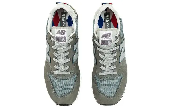 NEW BALANCE 996 Casual Sneakers - Grey