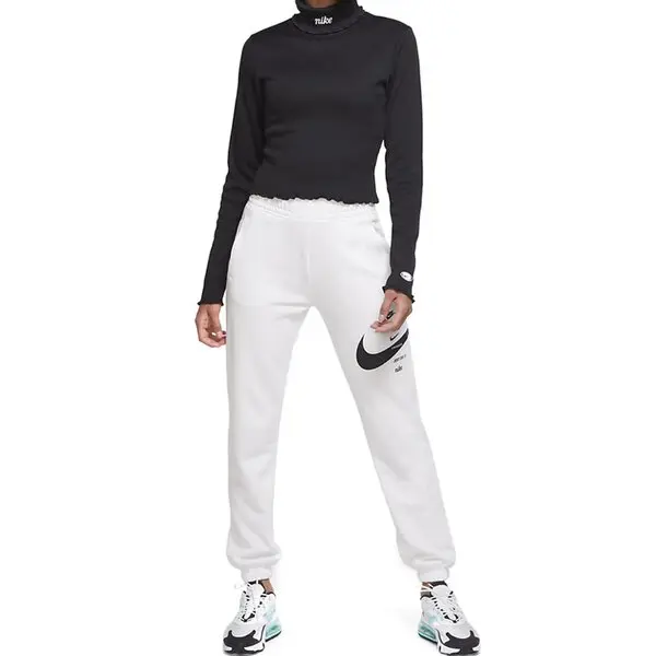 Nike Ribbed Long Sleeve Top