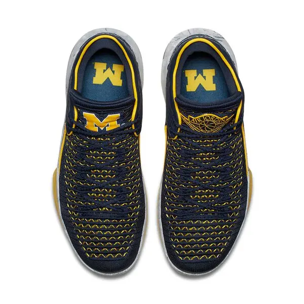 JORDAN Air 32 Low 'michigan Wolverines' Sneakers