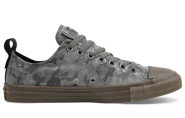 CONVERSE Chuck Taylor All Star Low Top Sneakers