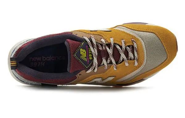 NEW BALANCE 997h Sneakers - Yellow
