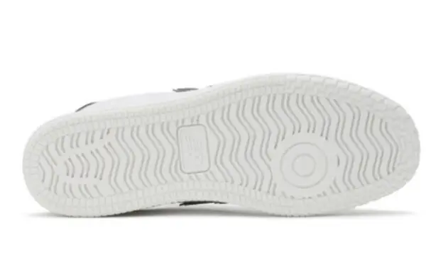 NEW BALANCE Pro Court Sneakers