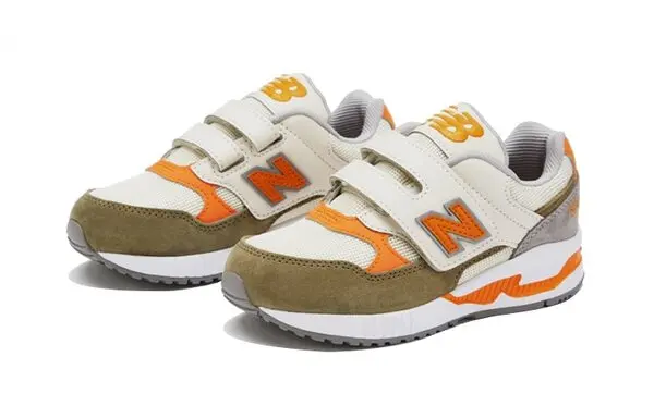 NEW BALANCE 530 Low-top Sneakers - Cream//