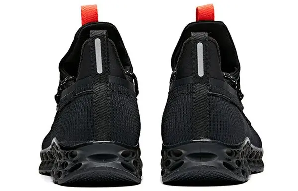 ANTA A-flashfoam Low Top Athletic Sneakers
