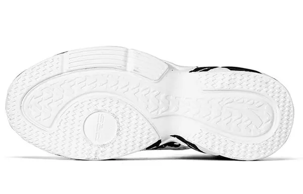 ANTA Athletic Sneakers