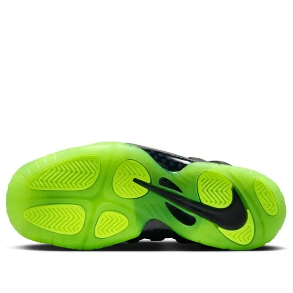 Nike Foamposite One Sneakers