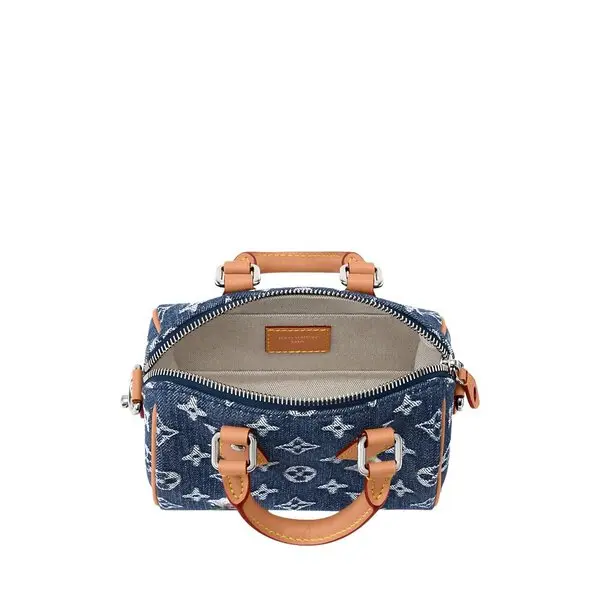 LOUIS VUITTON Speedy Bandoulière Bag