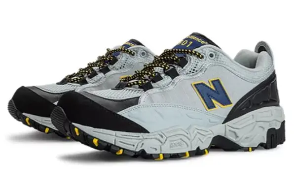 NEW BALANCE 801 All Terrain Sneakers - Black/white