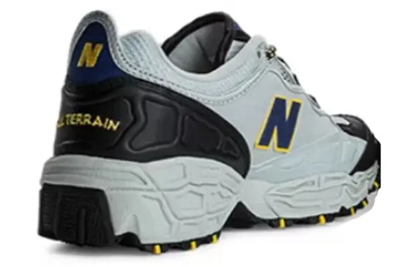 NEW BALANCE 801 All Terrain Sneakers - Black/white