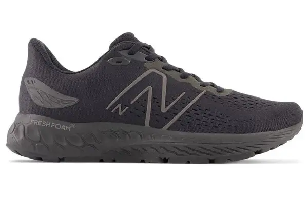 NEW BALANCE Fresh Foam X 880v12 Low Top Sneakers - Black/gray