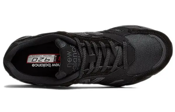 NEW BALANCE 920 Made In England - Carbon Black