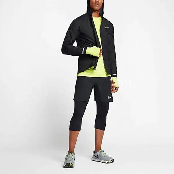 Nike Lightweight Hooded Jacket